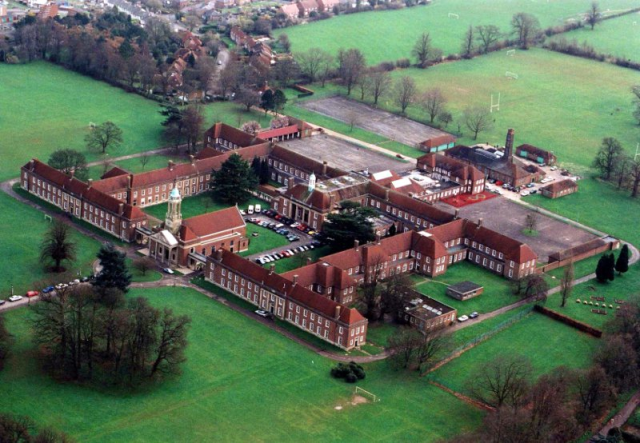 Ashlyns School - Venues.org.uk