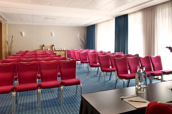 Park Plaza County Hall - Venues.org.uk