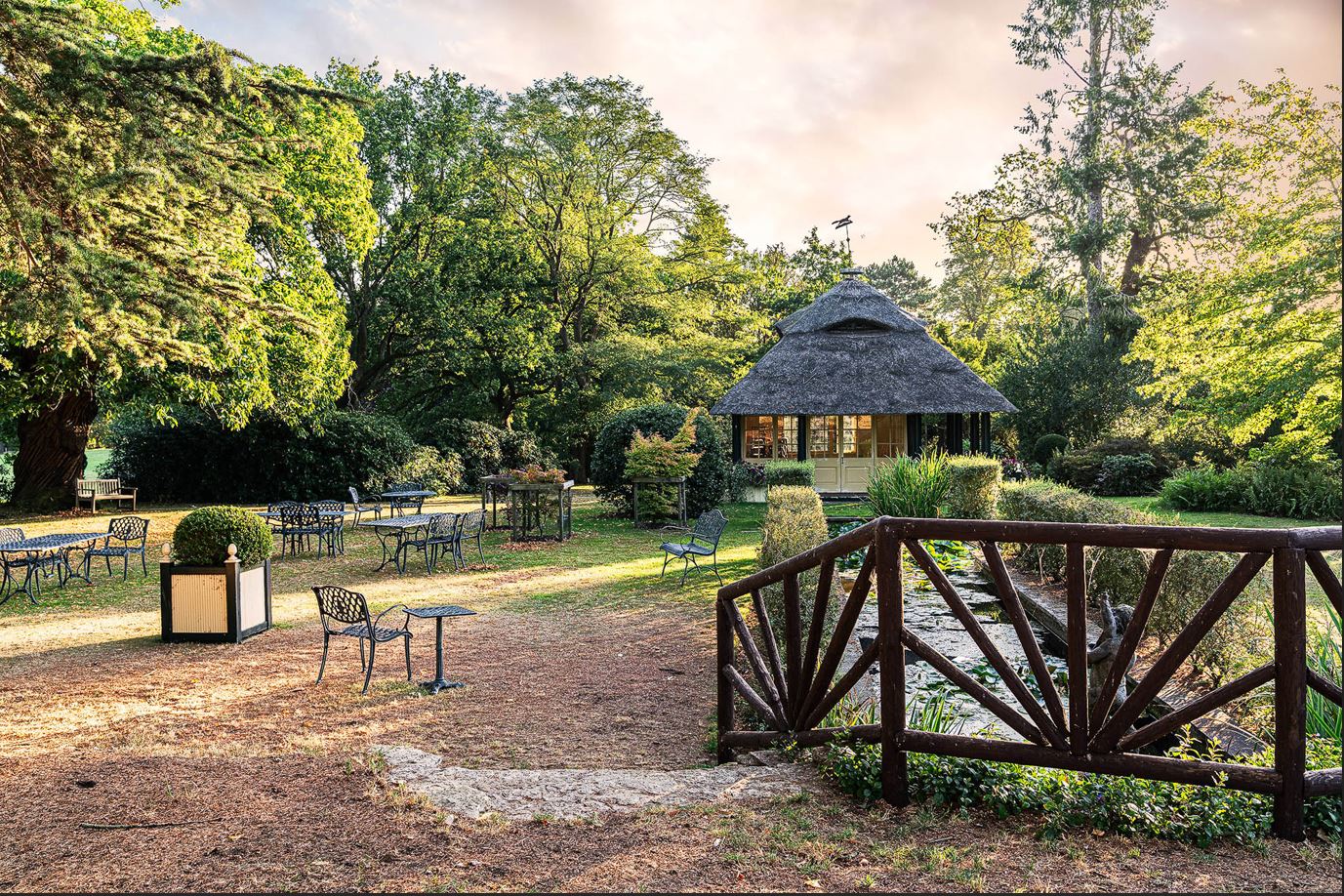 Shuttleworth - Venues.org.uk